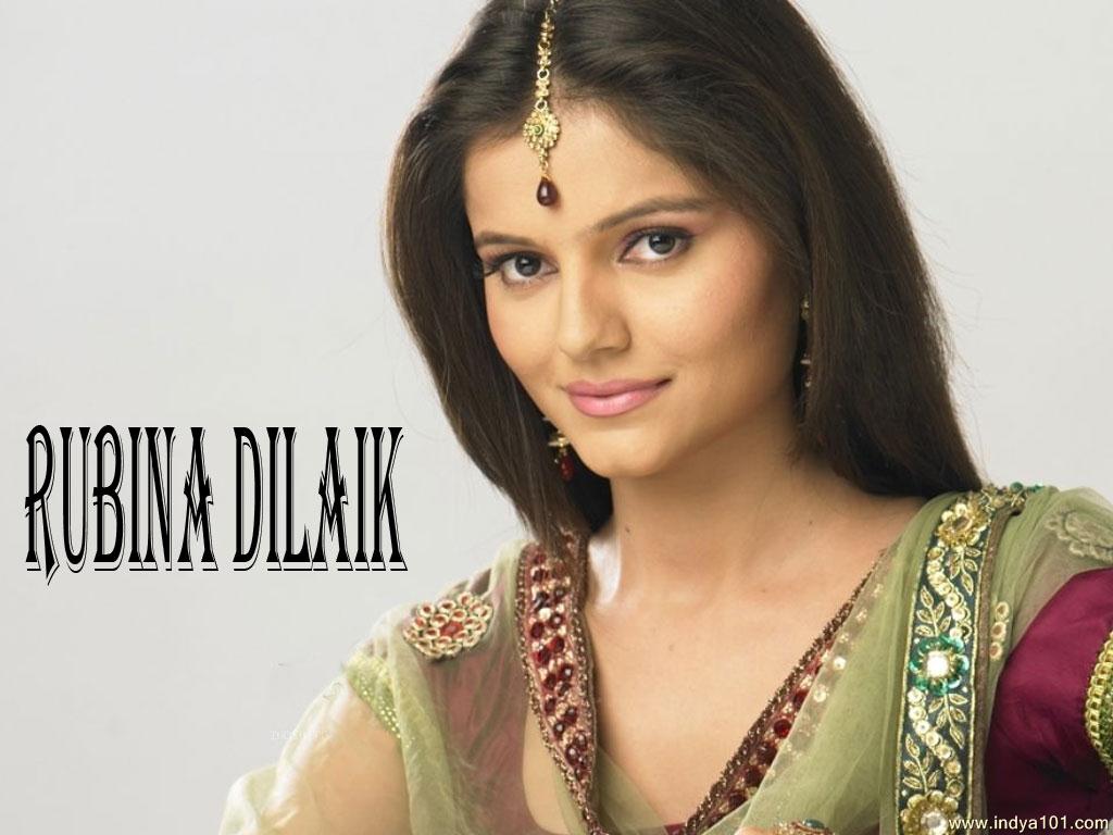 Rubina Wallpaper