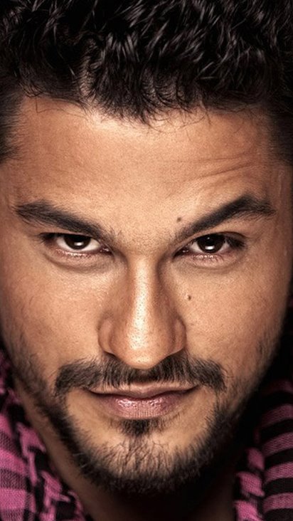 Kunal Khemu Wallpaper