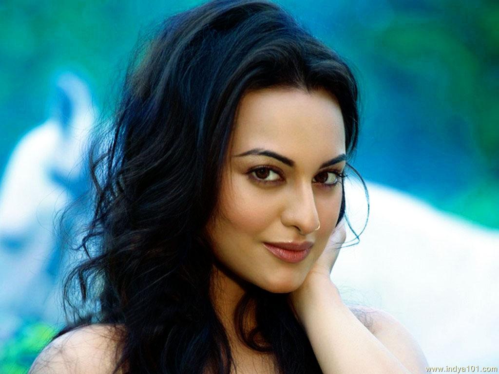 Sonakshi Sinha Wallpaper